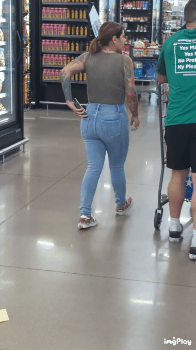 Nice rack on milf - boobs - Forum