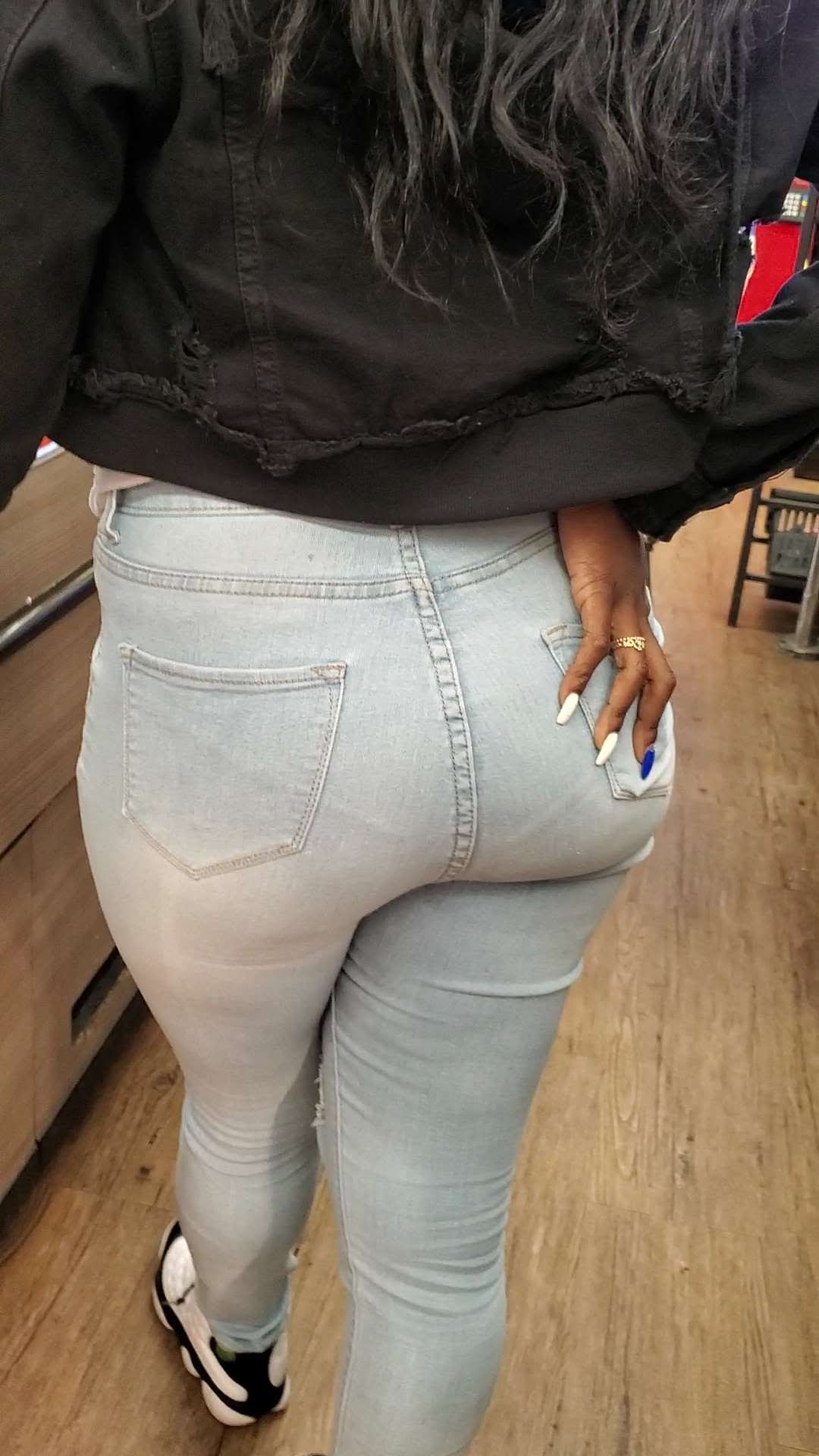 Ebony With Nice Ass In Jeans Oc Tight Jeans Forum