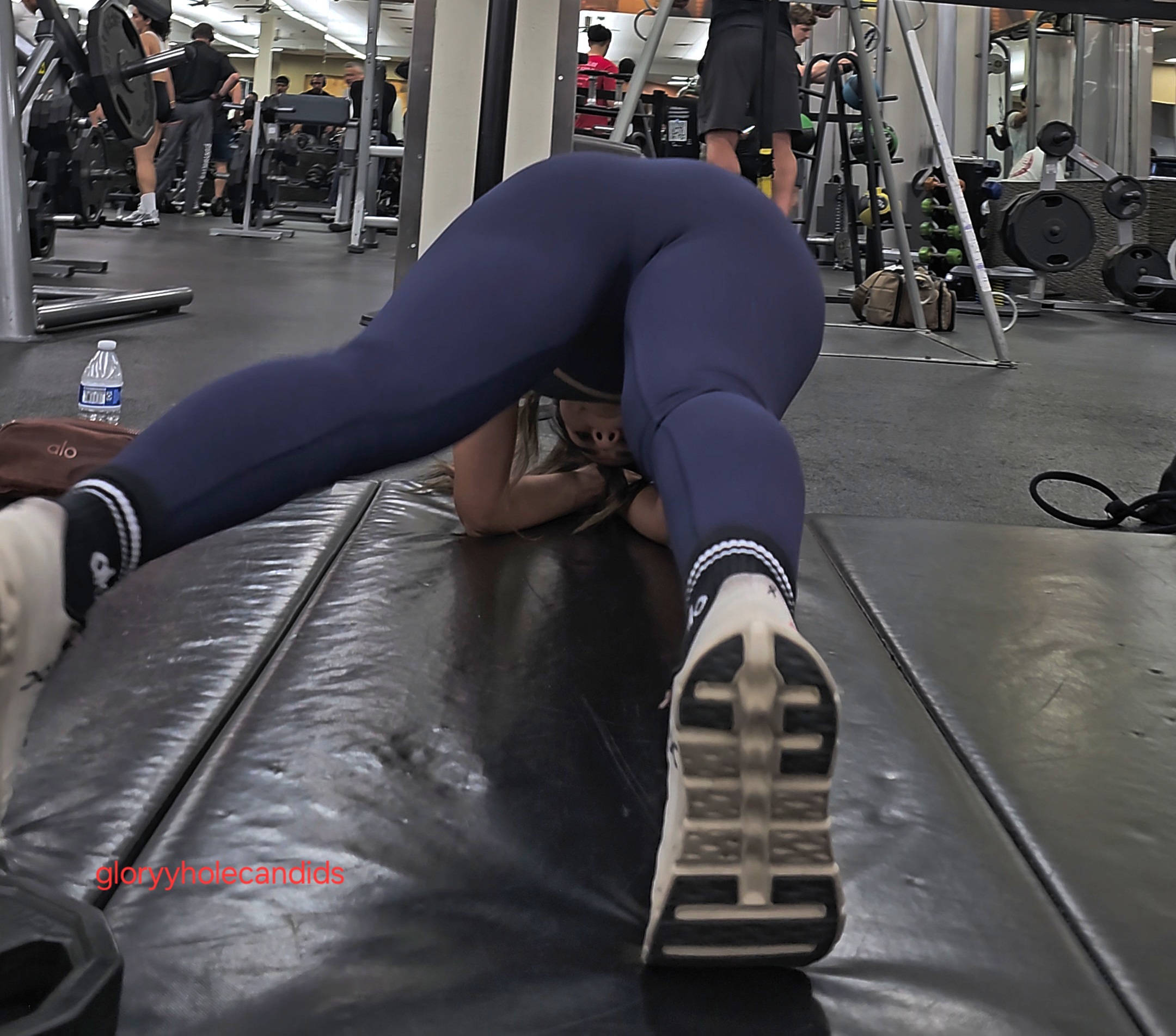 Milf Doing Sexy Workouts Oc Spandex Leggings Yoga Pants Forum