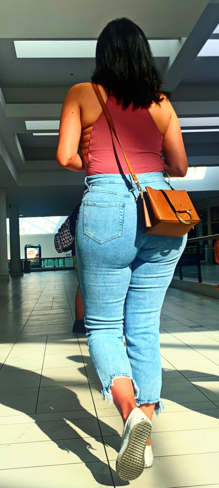 Insane curves work of art - Forum