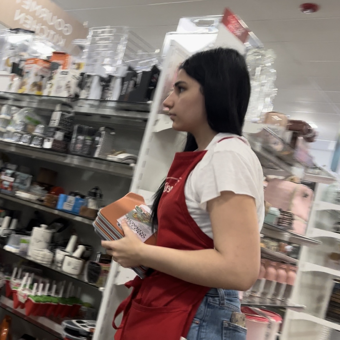 Angel Face Marshalls Employee in Jeans wGIF - Tight Jeans - Forum