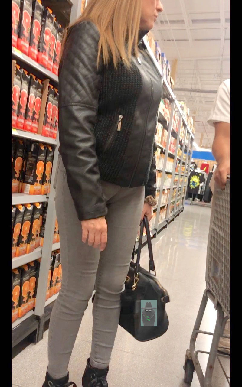three girls in gray !!! - Spandex, Leggings & Yoga Pants - Forum