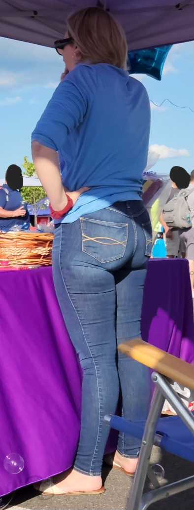 OC. How did she get in those jeans? - Tight Jeans - Forum