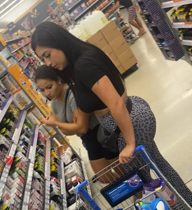 One of the hottest latinas I’ve ever seen (OC) - Forum