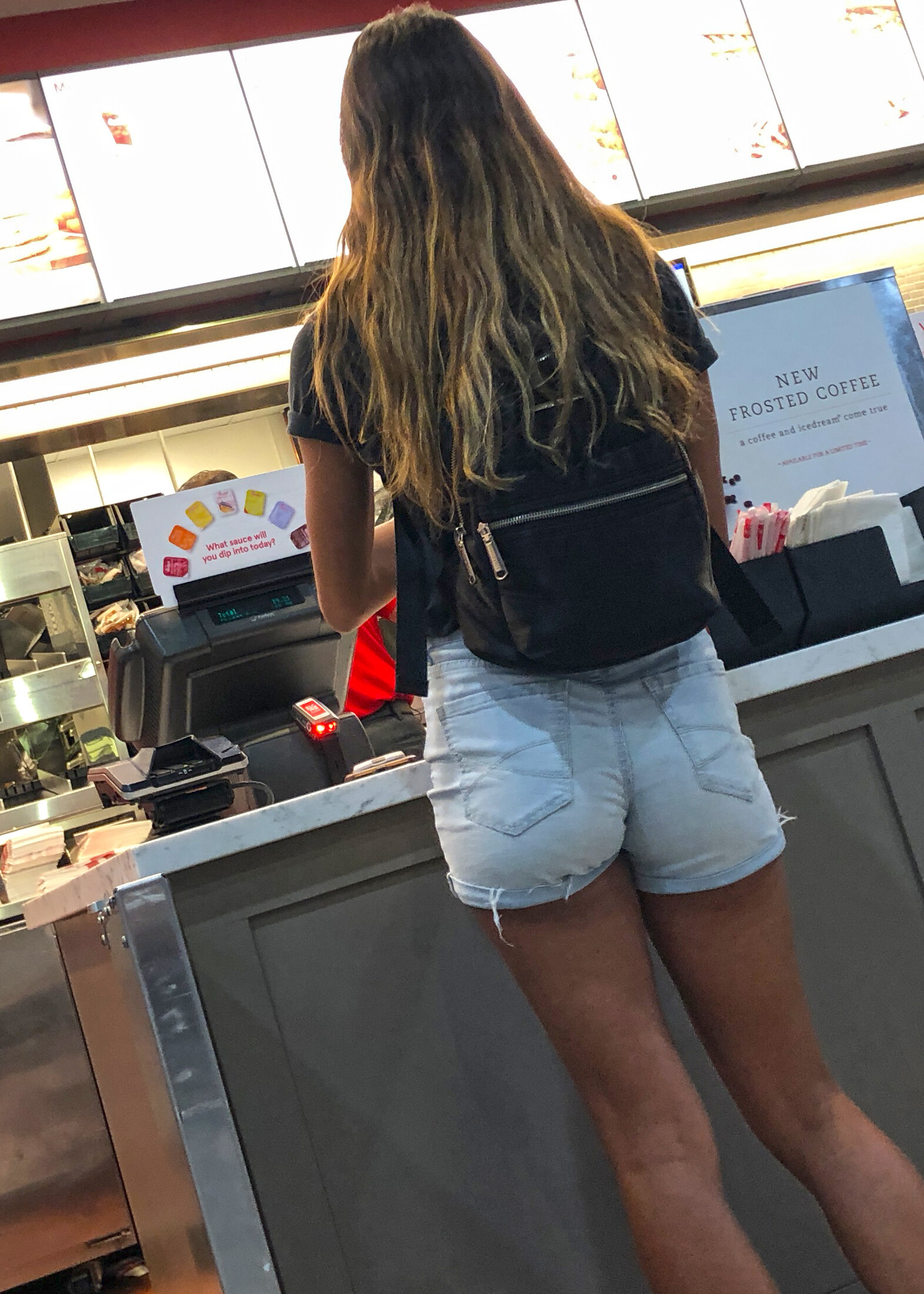 TONS or random candids - ass - Forum