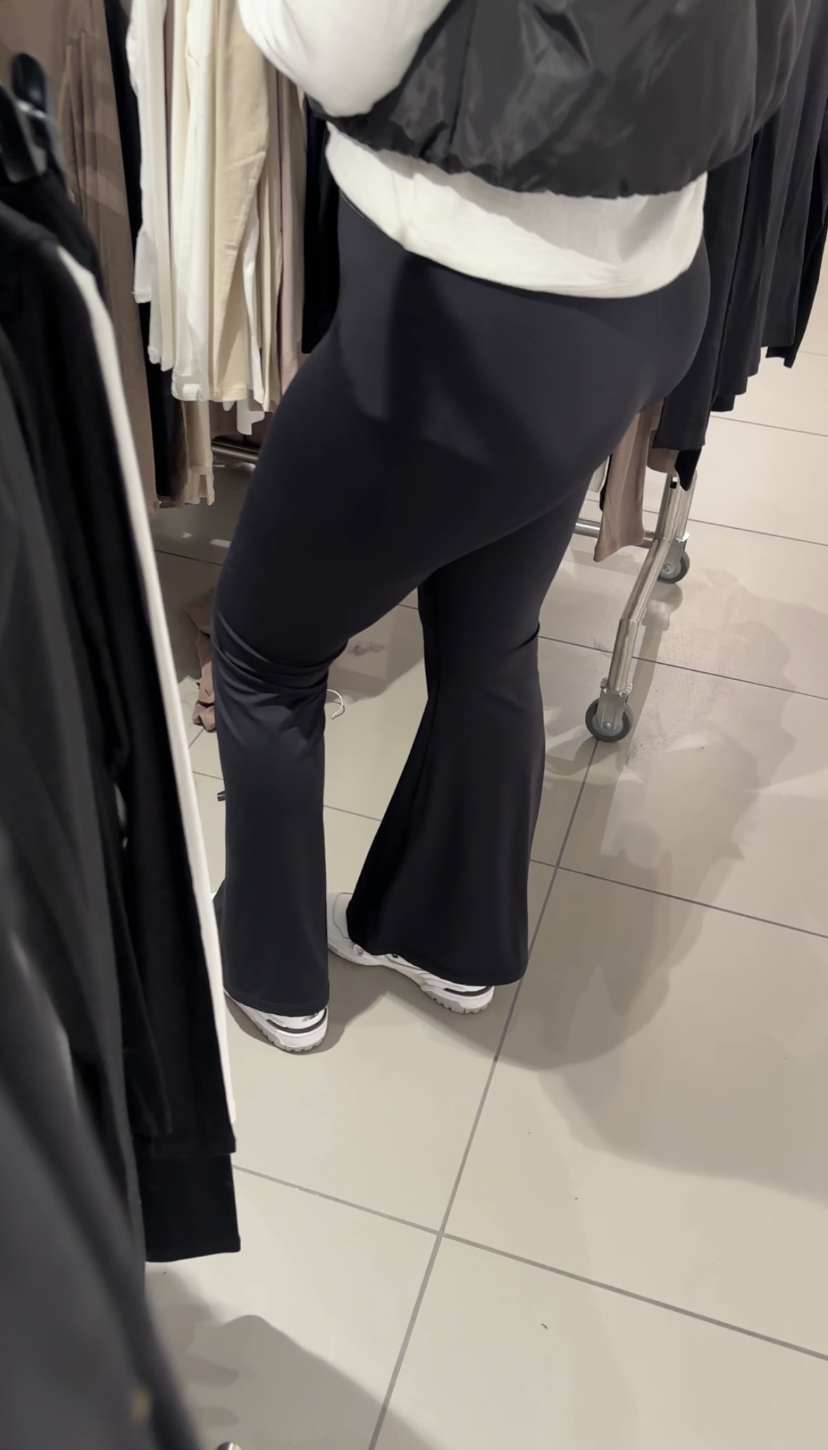Christmas Shopping And Cap 2 Sexy Collage Girls 🥵💦 Forum