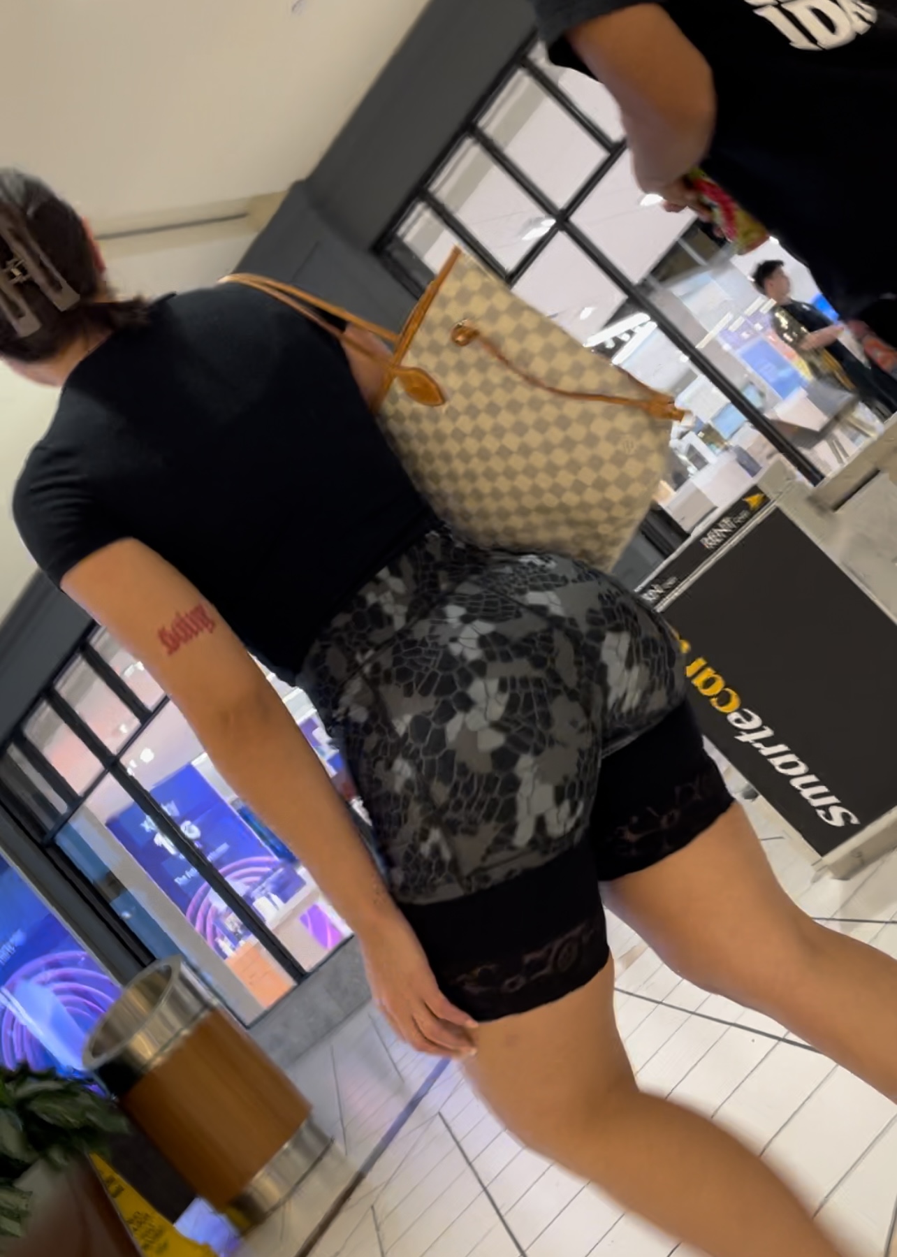 Thick dumpy (OC) Short vid coming in - Spandex, Leggings & Yoga Pants - Forum