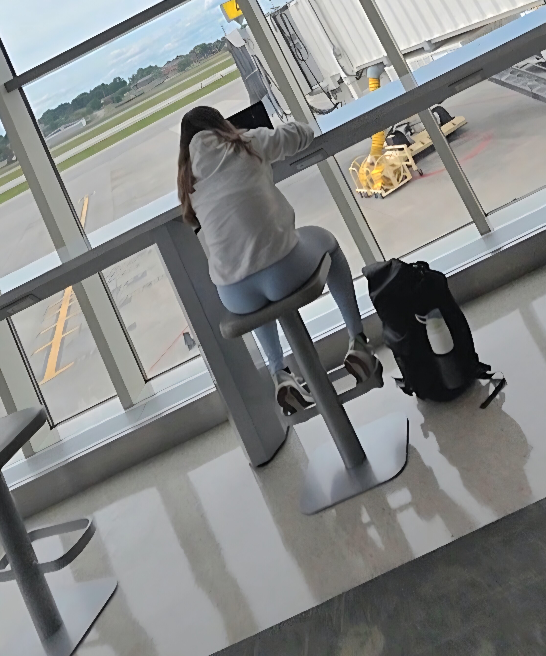 Sitting at the gate OC - Spandex, Leggings & Yoga Pants - Forum