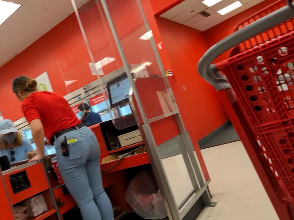 Target cashier with booty in tight jeans - Tight Jeans - Forum