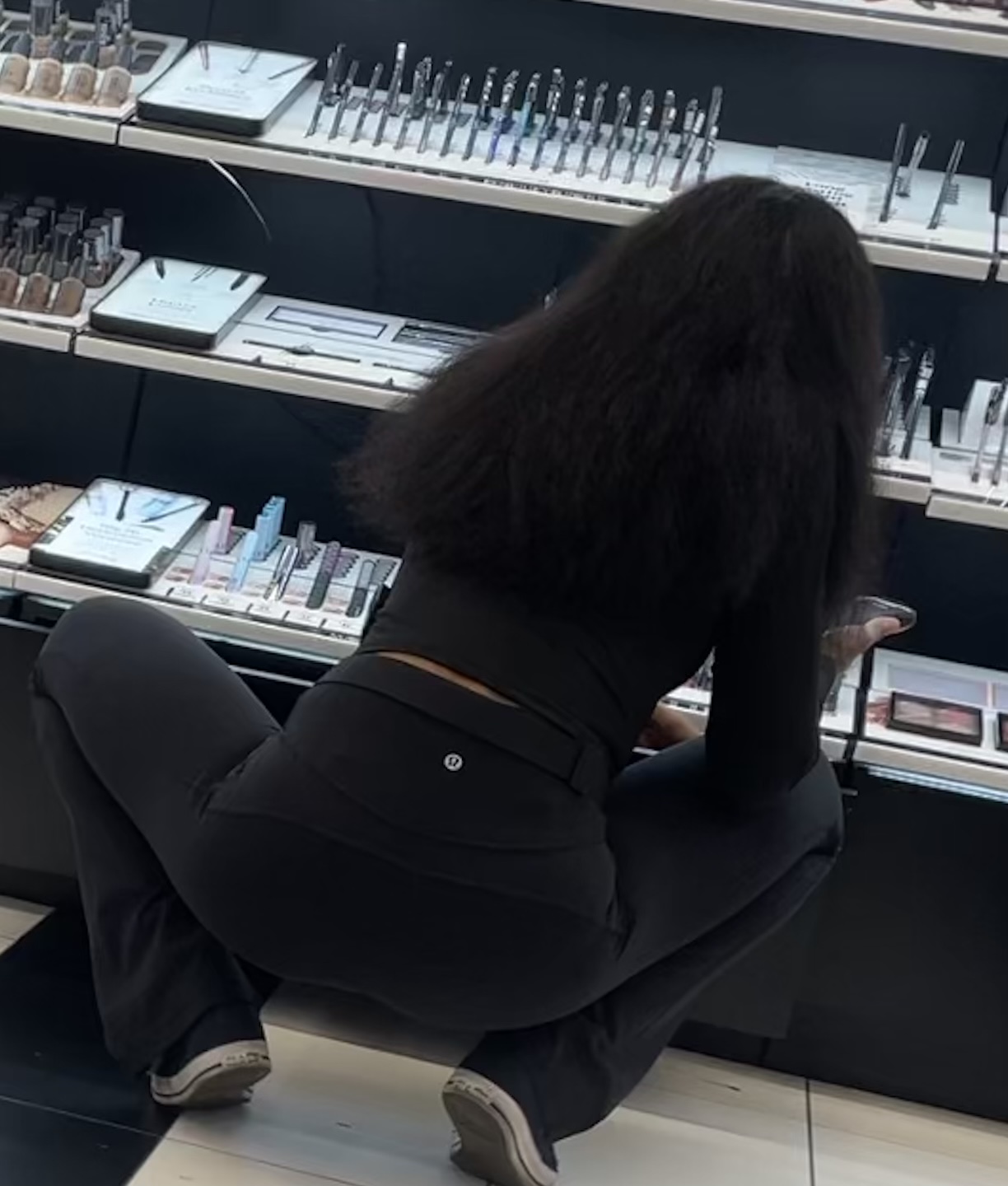 BUBBLE BUTT EBONY LULU. 🫧BENT OVER FOR ME - Spandex, Leggings & Yoga ...