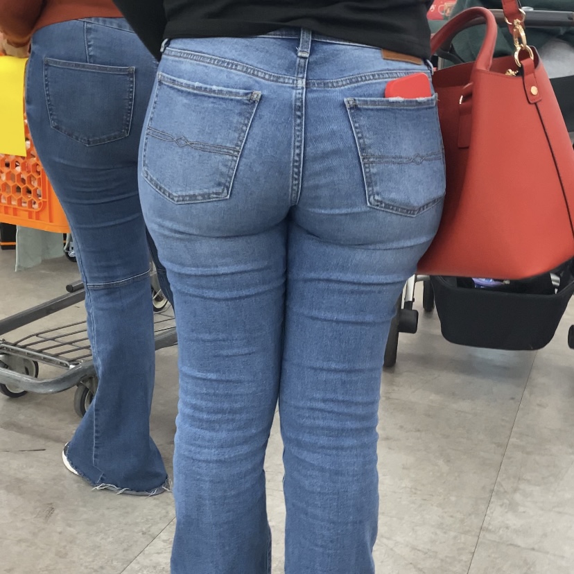 Future Latina Milf With Her Milf Mom Updated Pics And Tight Jeans Forum