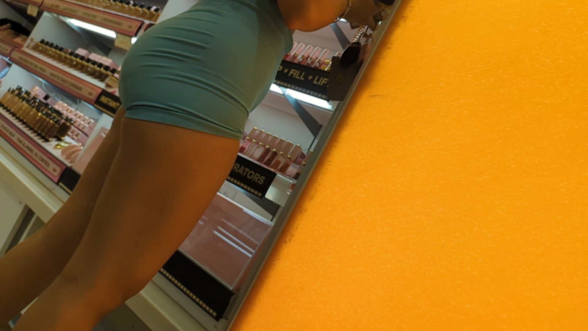 Cute PYT with Green Legging Shorts (OC) - Spandex, Leggings & Yoga Pants - Forum