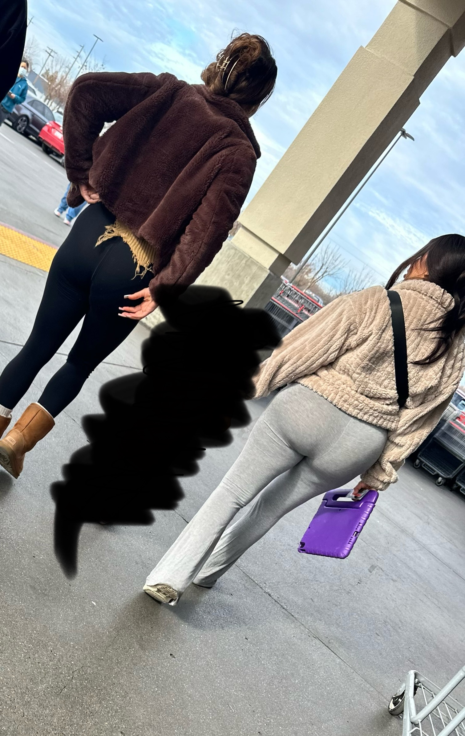 BBL latina and friend😏 VPL - Spandex, Leggings & Yoga Pants - Forum