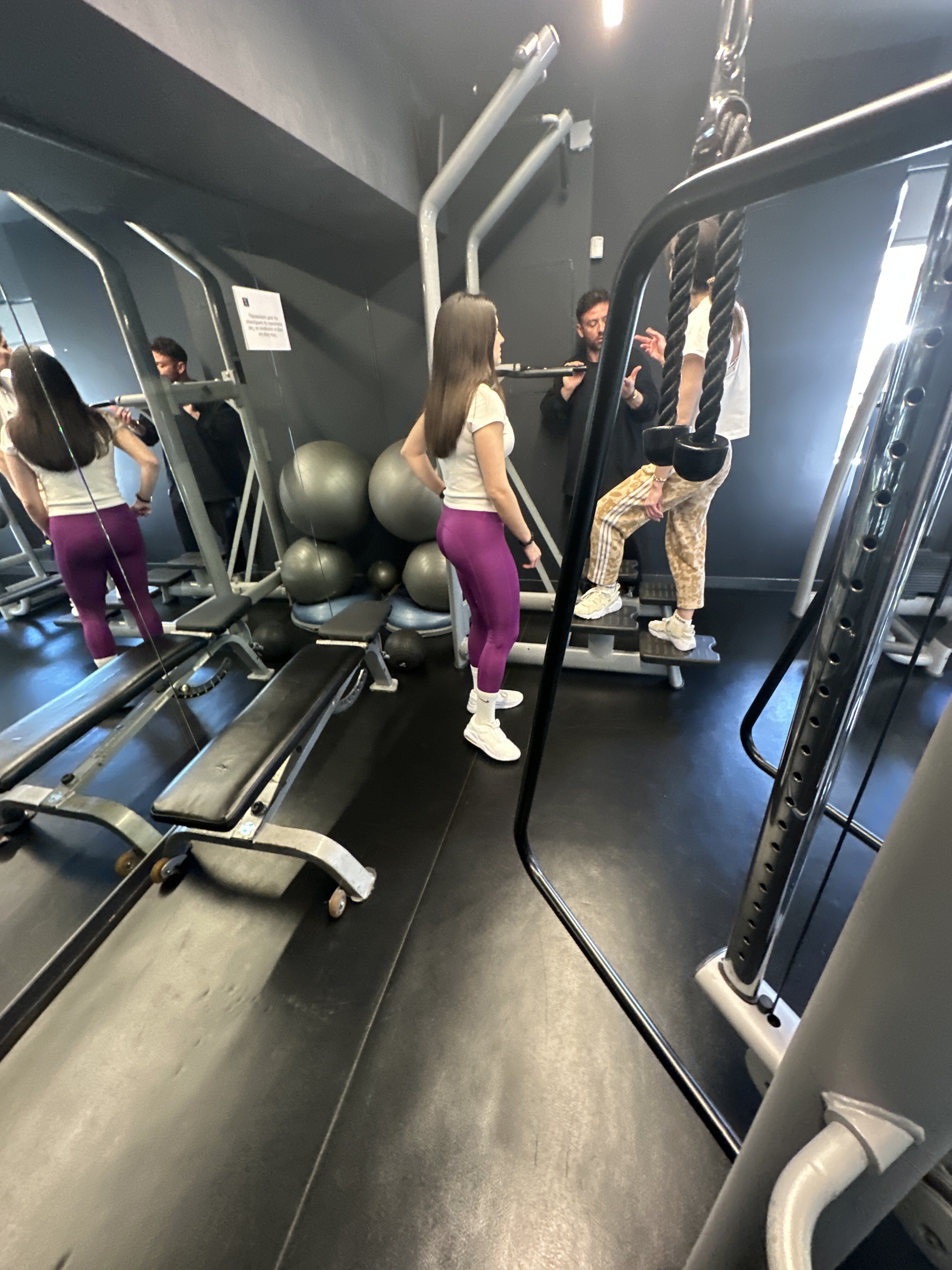 My fav gym trainer with face shot pt. 5 - Spandex, Leggings & Yoga ...