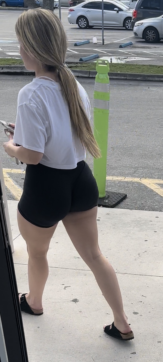 Fat Ass Leaving Best Buy Spandex Leggings And Yoga Pants Forum