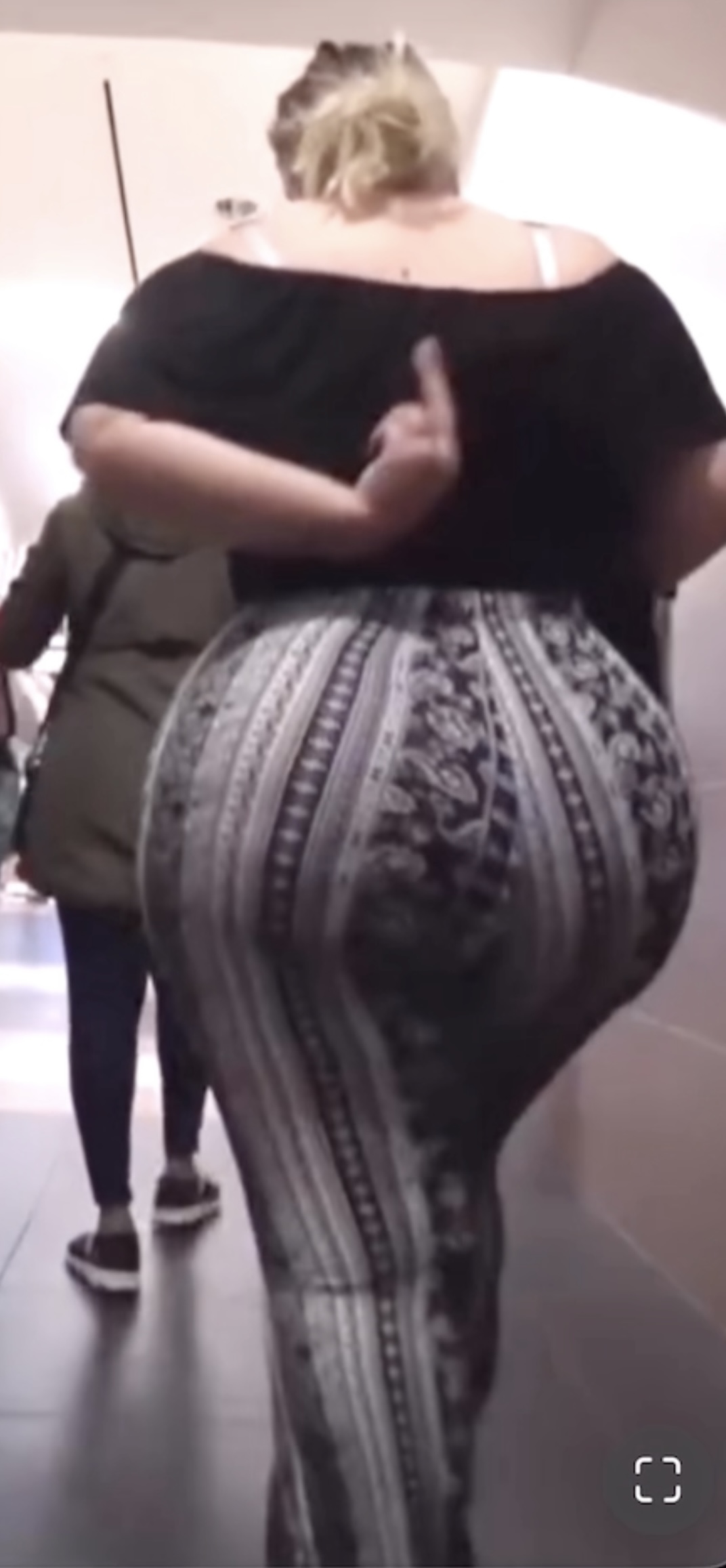 *BBW WARNING* BBW Jumbo Ass [not OC] - Spandex, Leggings & Yoga Pants ...