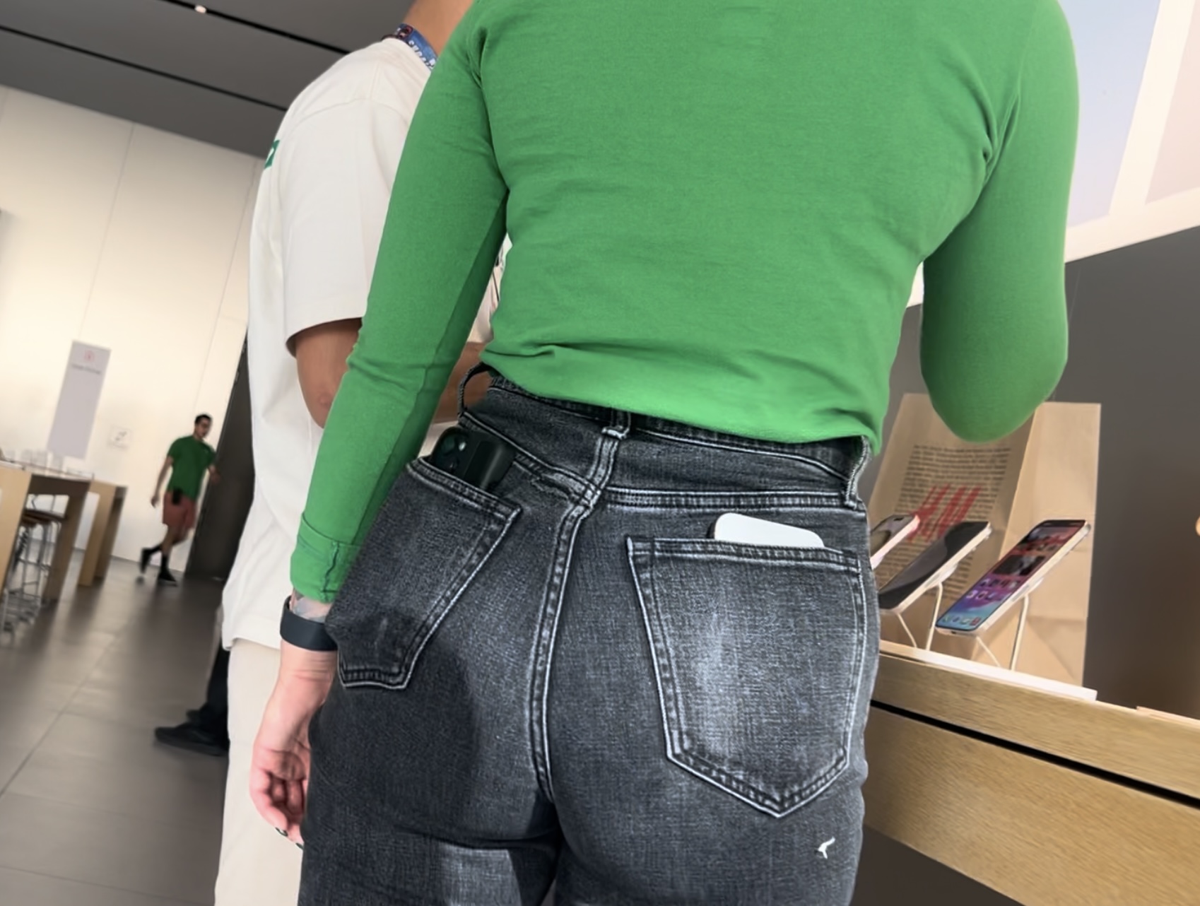 Apple Store genius with brilliant ass in tight jeans (OC) - Tight Jeans ...