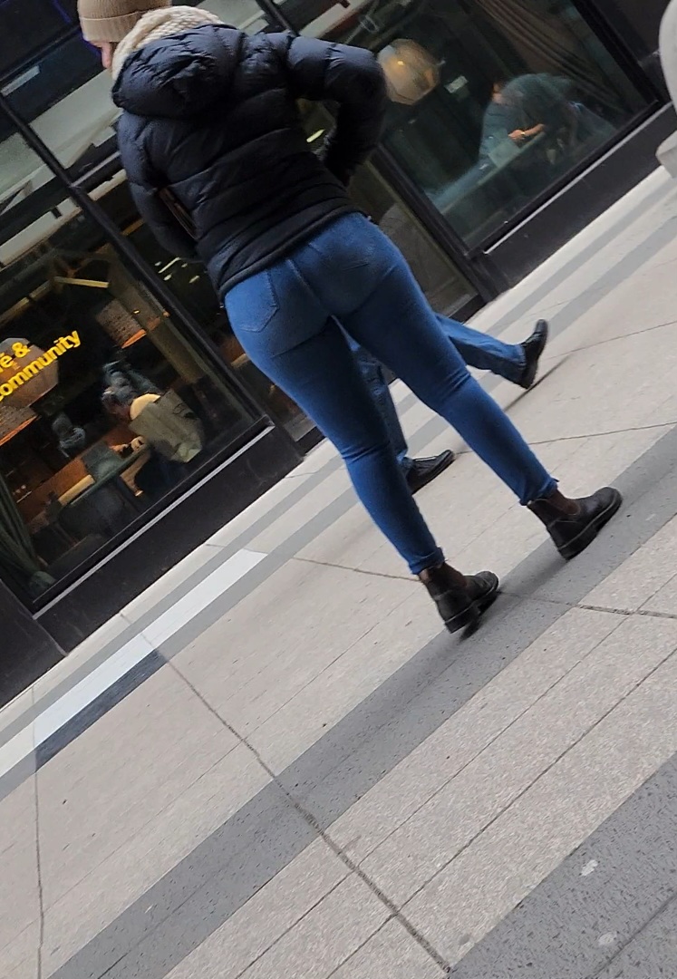 My best caps so far - PART 2 (first time uploading) - Tight Jeans - Forum