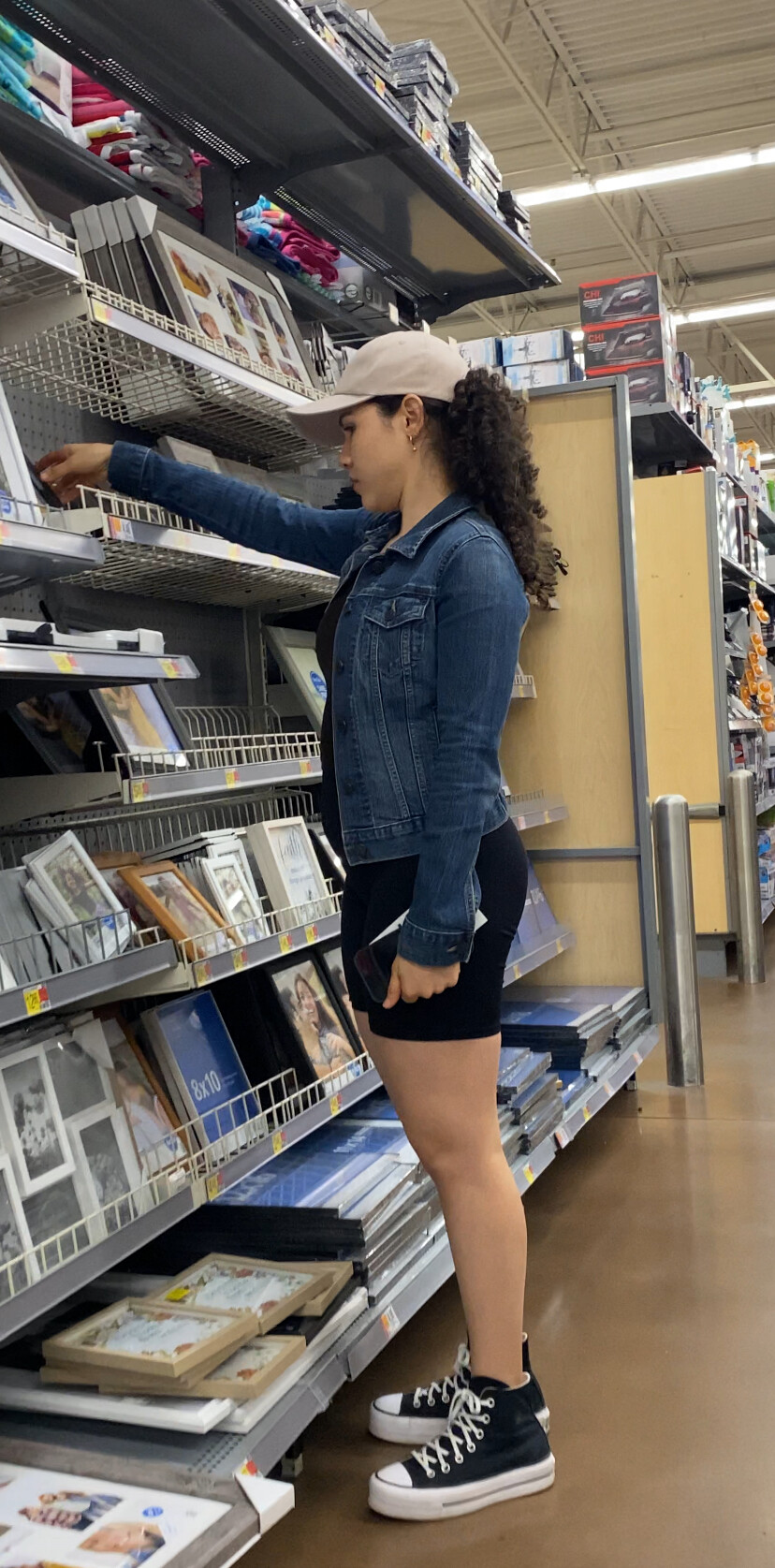 Lil booty baddie gave me the side eye - Spandex, Leggings & Yoga Pants - Forum