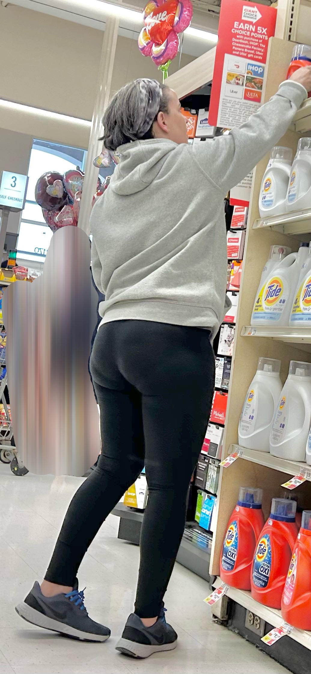 Lady w nice cheeks+VPL to match in slight transparency‼️ - Spandex ...