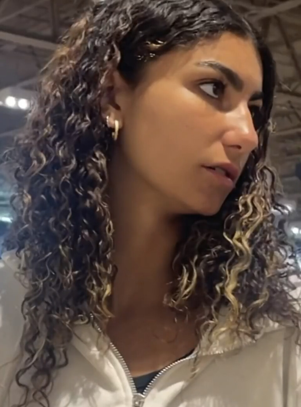 The Tightest Body On This Sexy Curly Haired Slut Vid Spandex