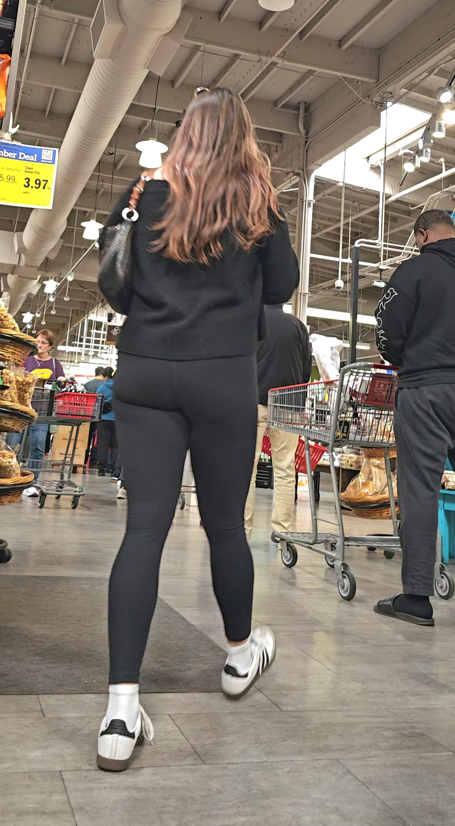 Butterface Nerd in Black Leggings - frontal - OC - Spandex, Leggings ...