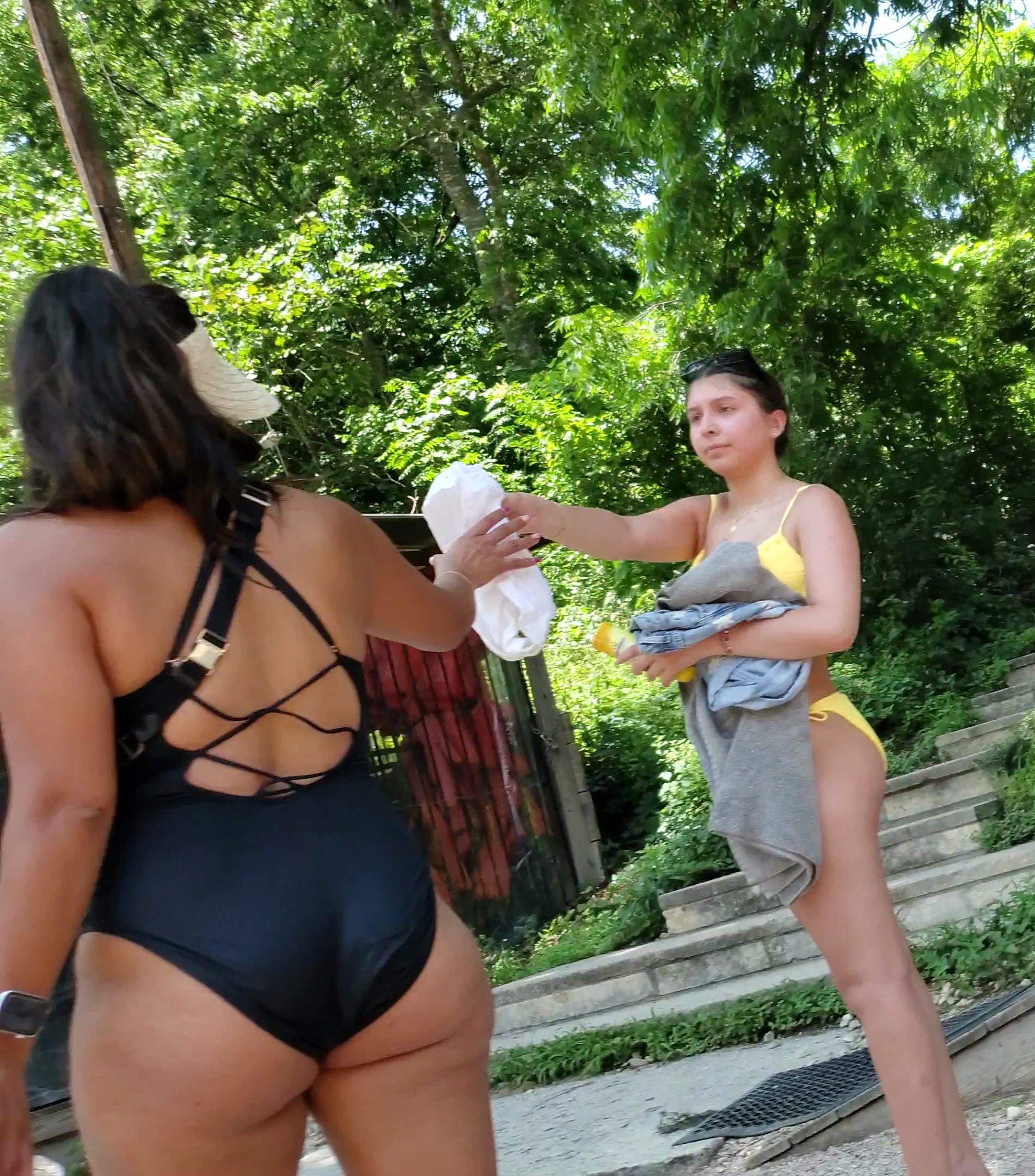 ASSortment from April and May 🥜💥 certified - Beach & Bikini - Forum