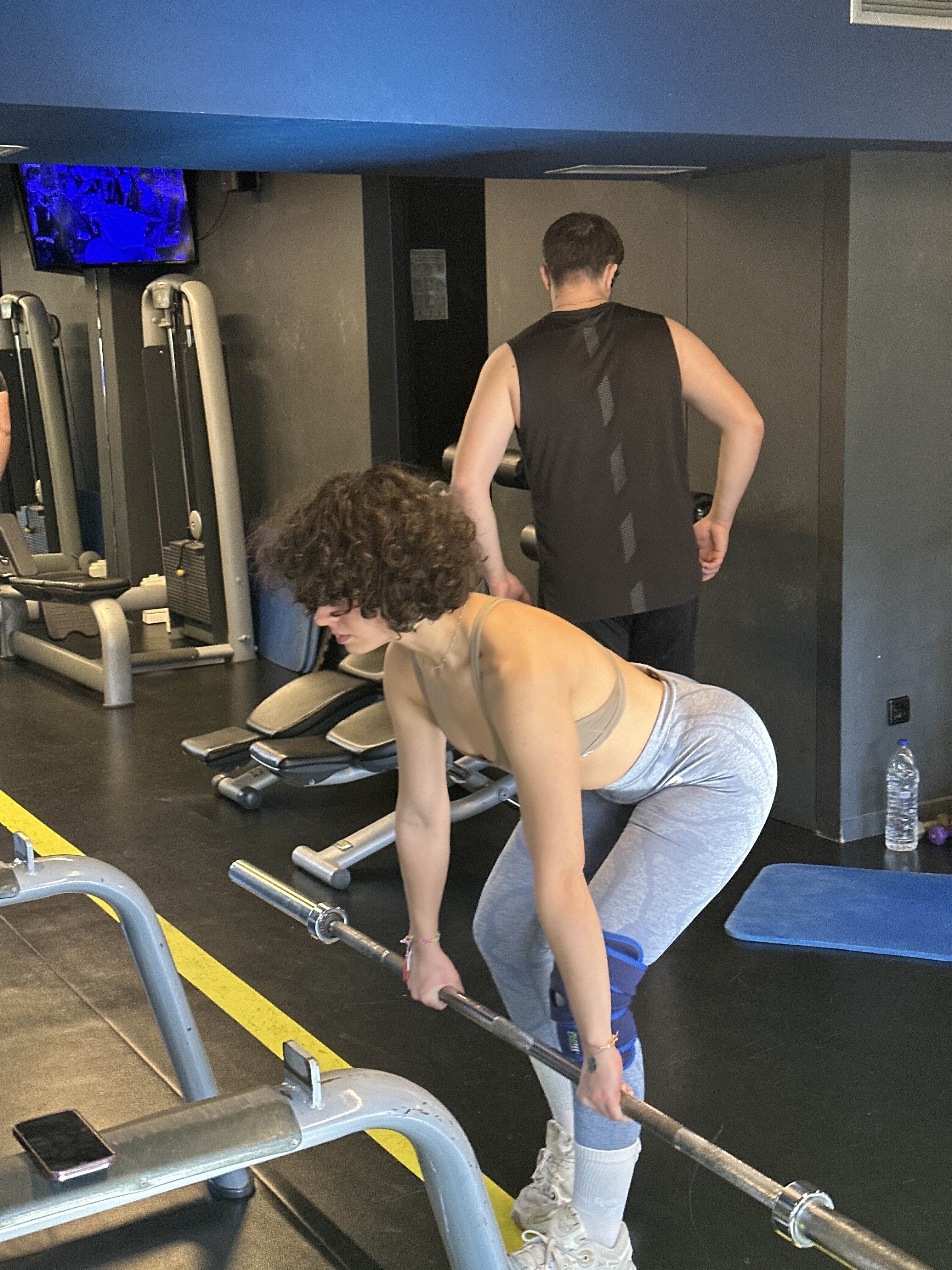 Extremely fit paws at gym - Spandex, Leggings & Yoga Pants - Forum
