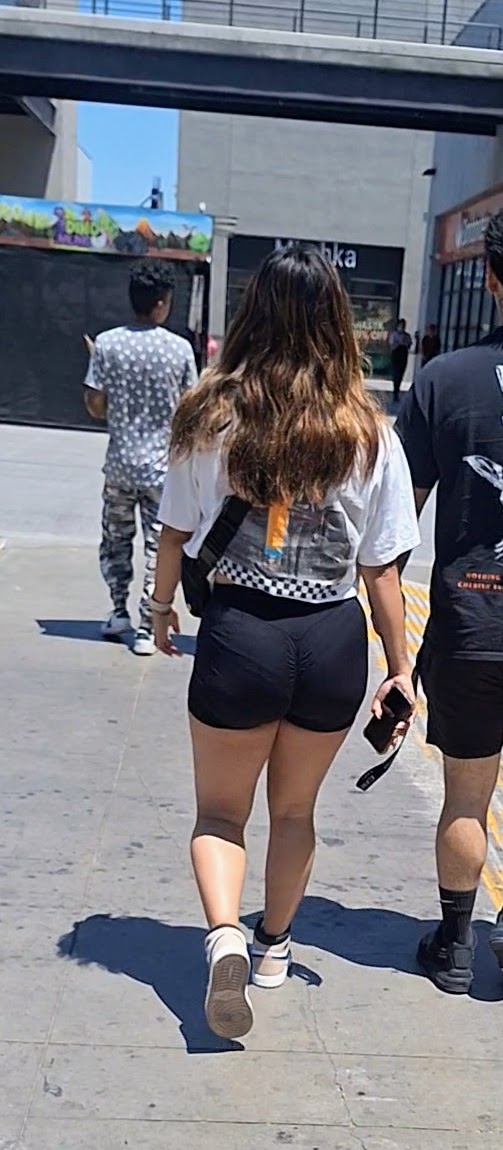 Brunette With Thick Legs In Tight Shorts Vpl [oc] Short Shorts