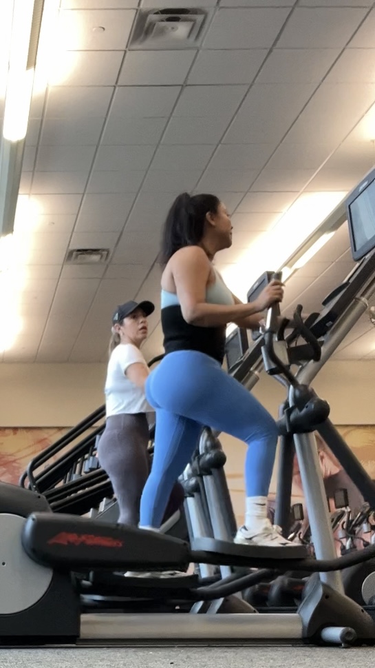 Caught this BBL Latina milf and her thick friend 3 times! - Spandex, Leggings & Yoga Pants - Forum