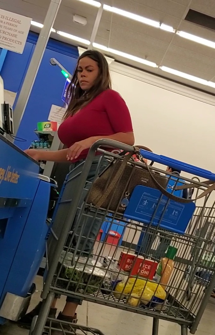 WHO KNOWS IF ILL EVER SEE THIS WOMAN AGAIN 😮‍💨😮‍💨 - Spandex, Leggings ...