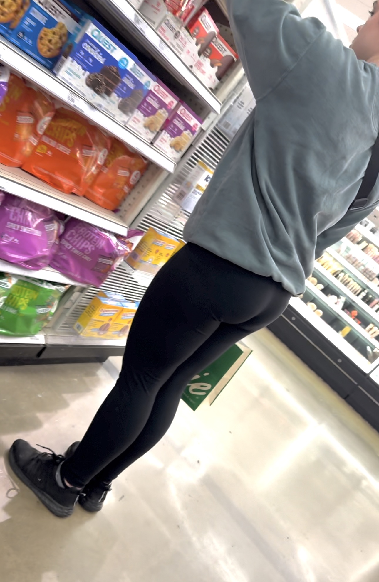 Candid dump pt.5 - Forum