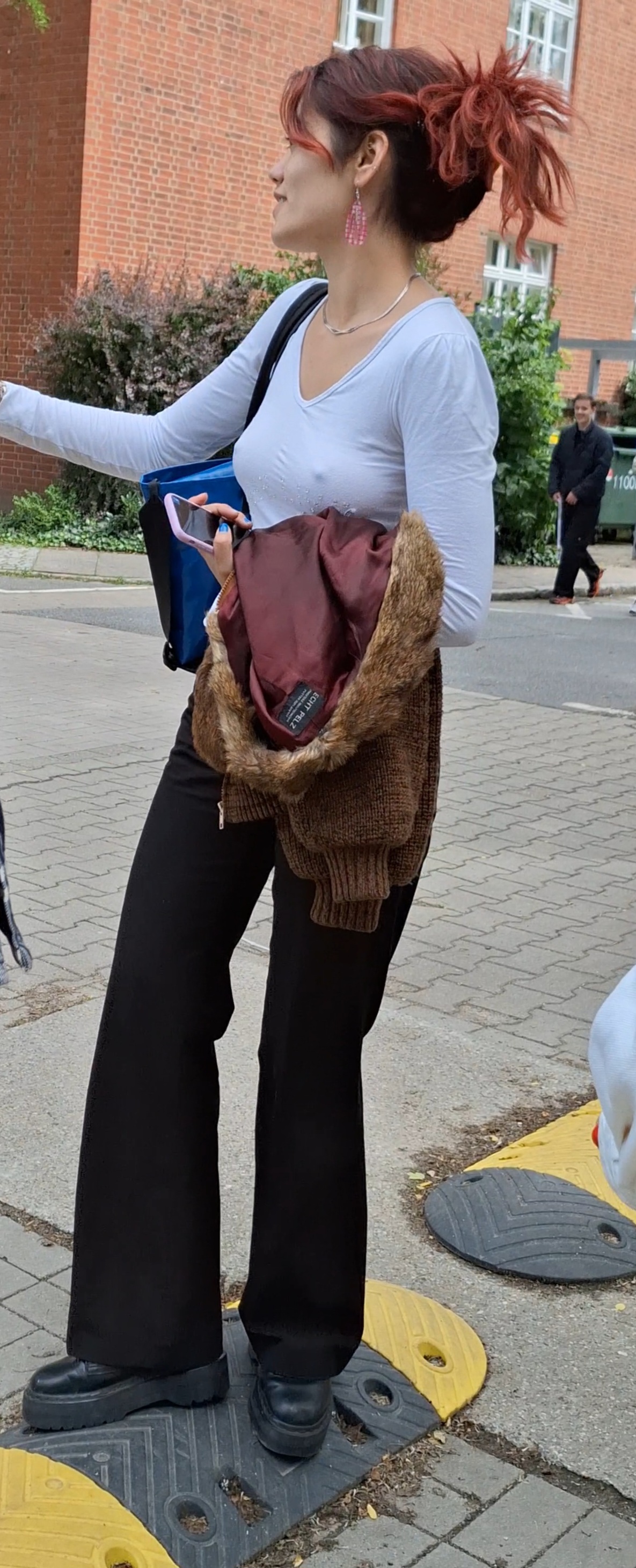 Pokies on hot and braless redhead student - boobs - Forum